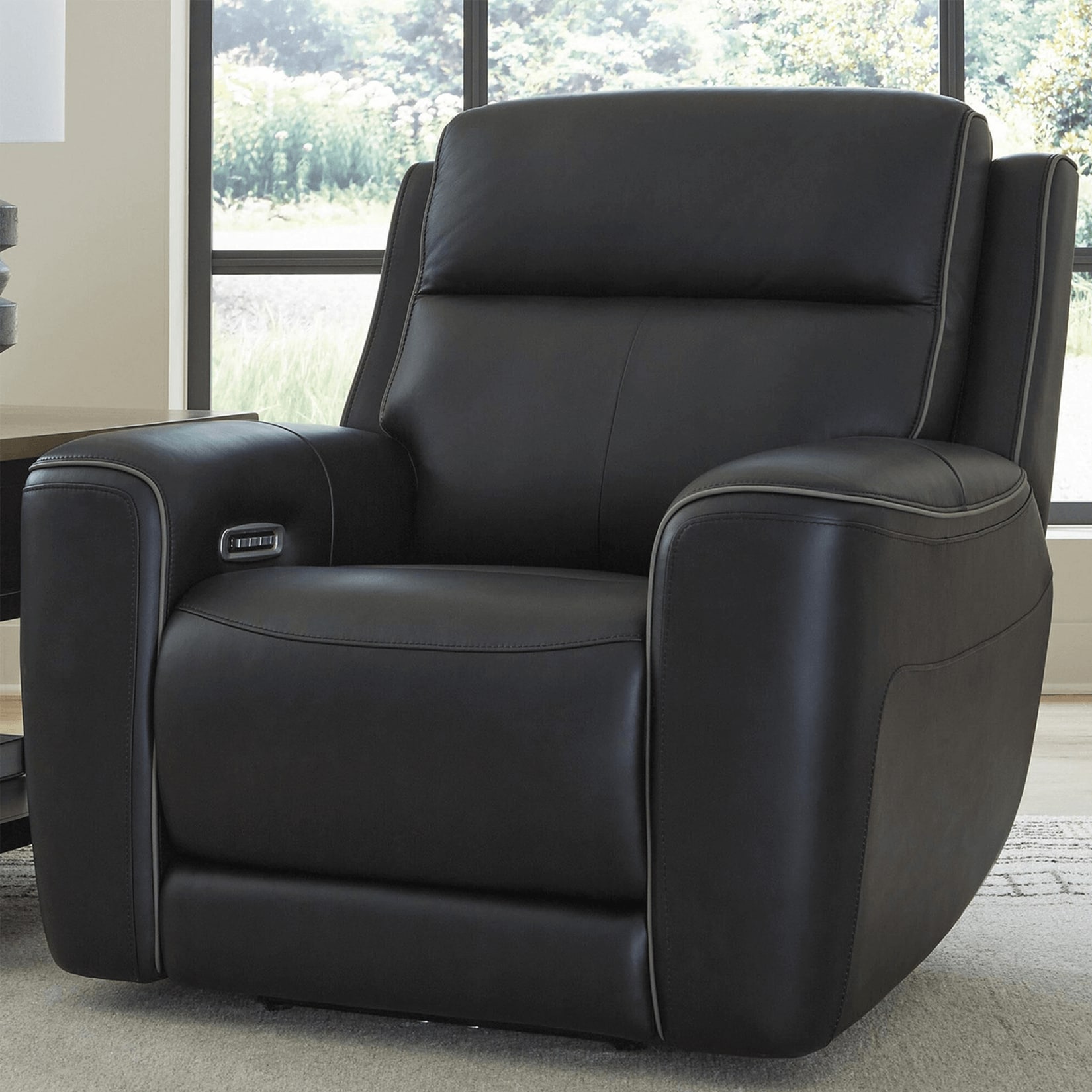Southern Motion Recliners for Sale | NFM