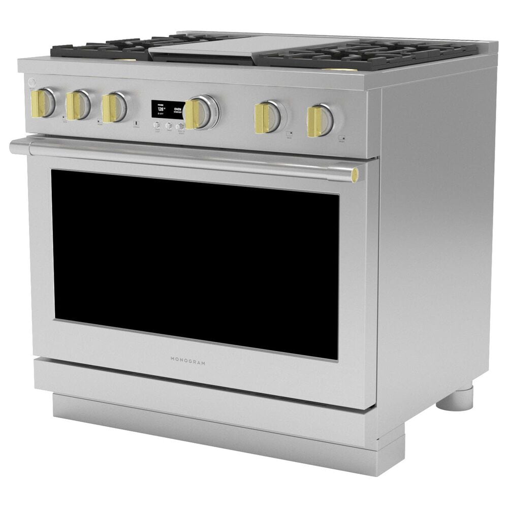 Monogram 36" All Gas Professional Range with 4 Burners and Griddle in ...