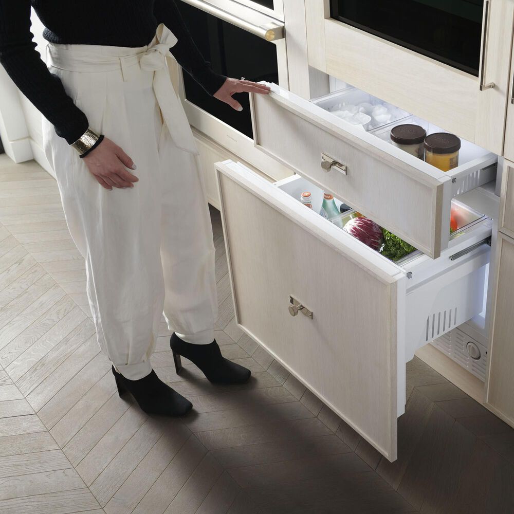 Monogram 30" Fully Integrated Customizable Refrigerator with Solid Door ...