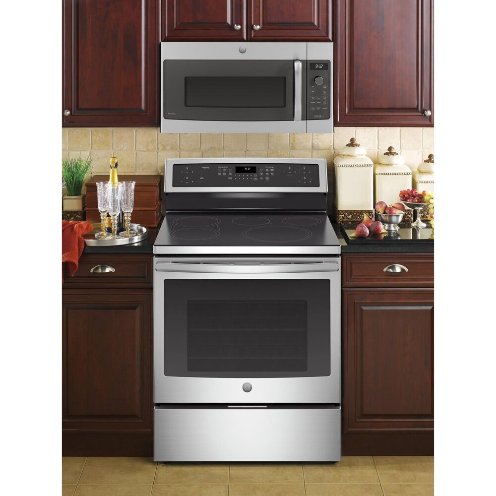 GE Profile Over-the-Range Oven with 120V Advantium Technology in ...
