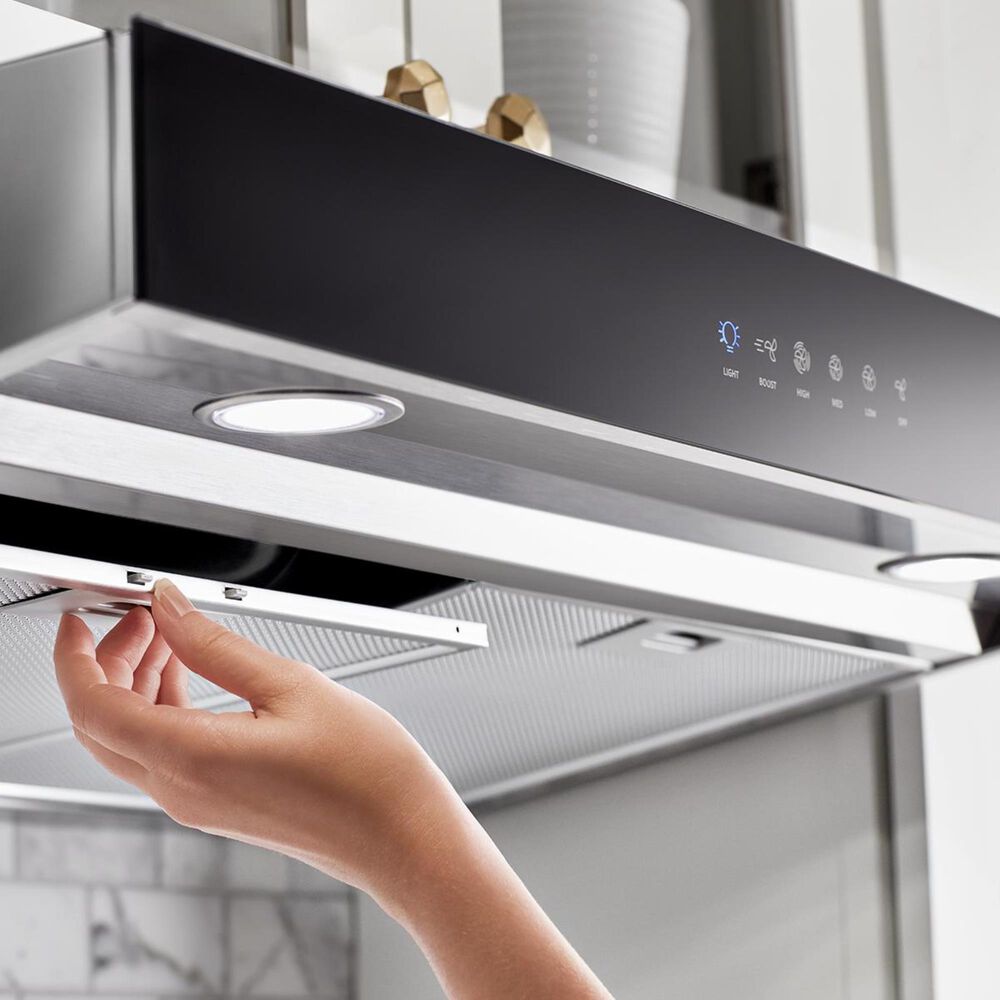 Whirlpool 30" Range Hood in Stainless Steel | Nebraska Furniture Mart