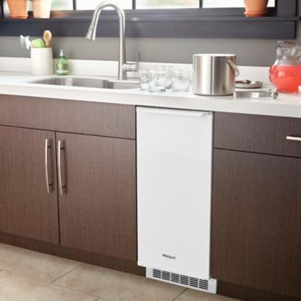 Whirlpool 15" Icemaker with Clear Ice Technology in White | Nebraska ...