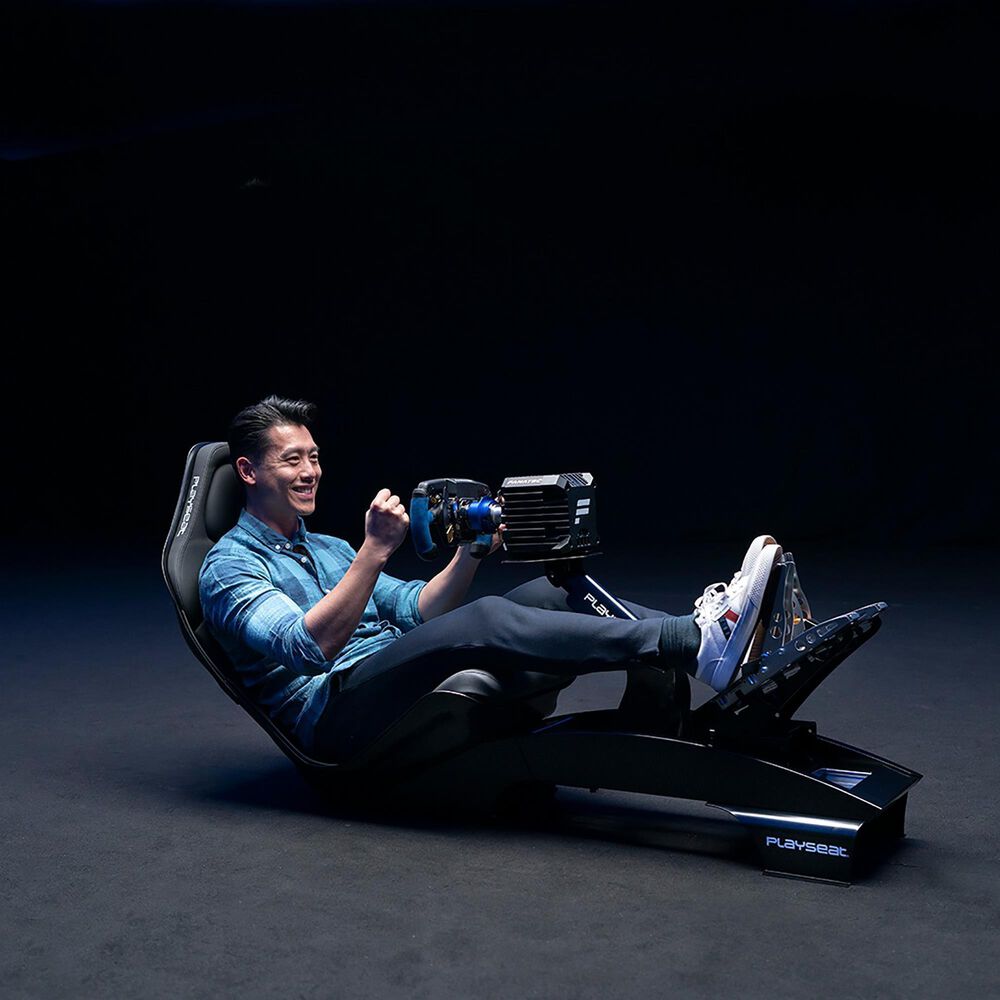 Playseat Formula Black Chair | NFM