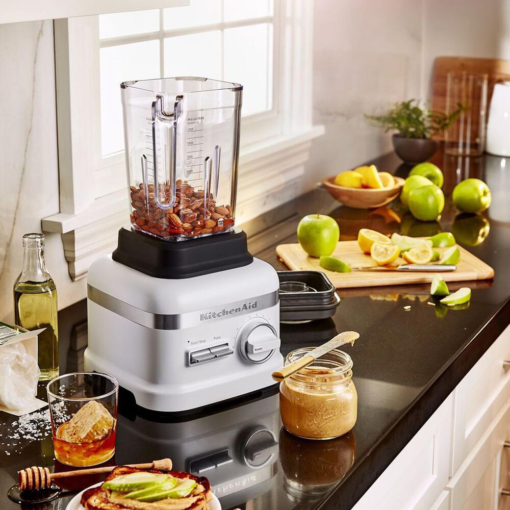 KitchenAid High Performance Blender in White | NFM