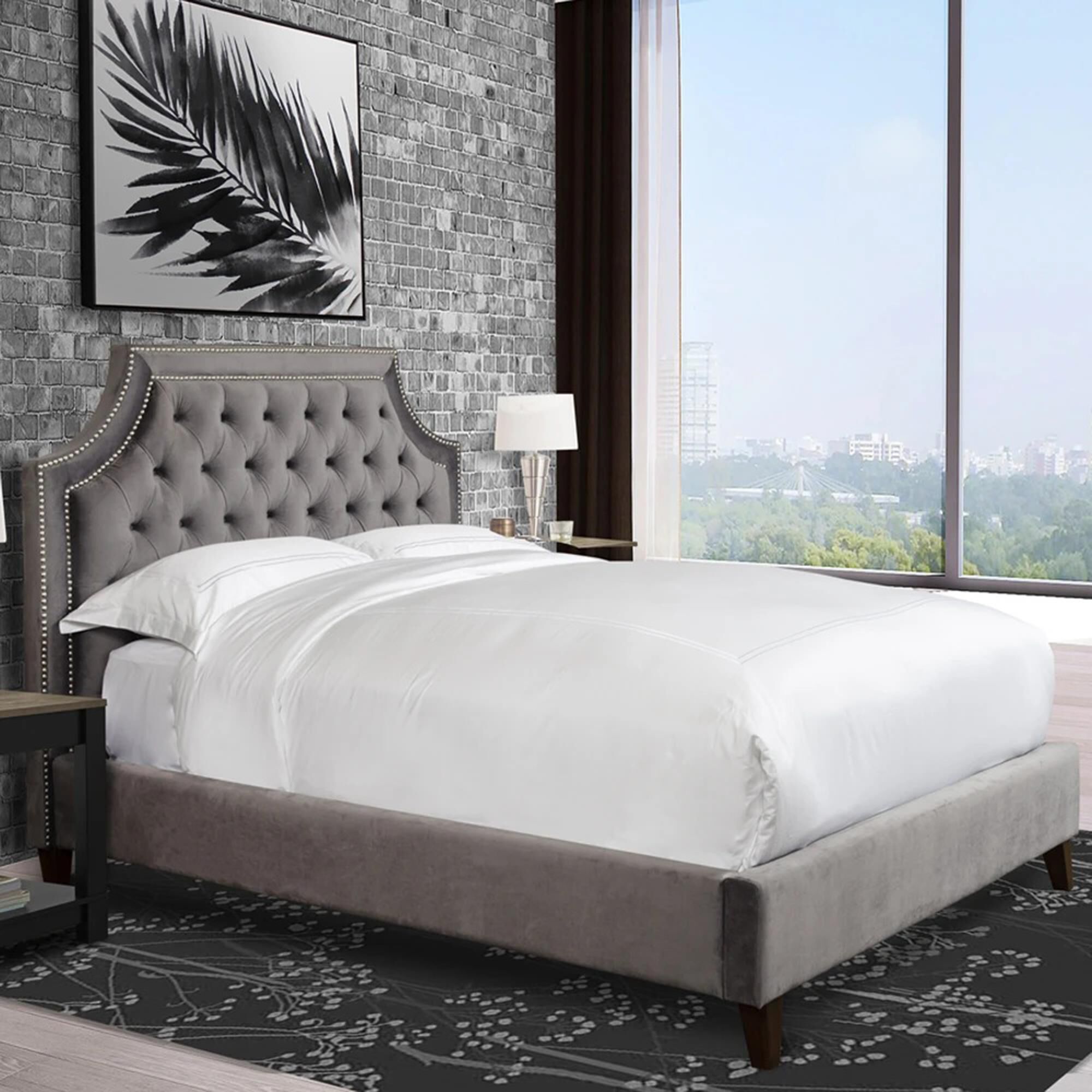 Queen bed nebraska furniture mart store