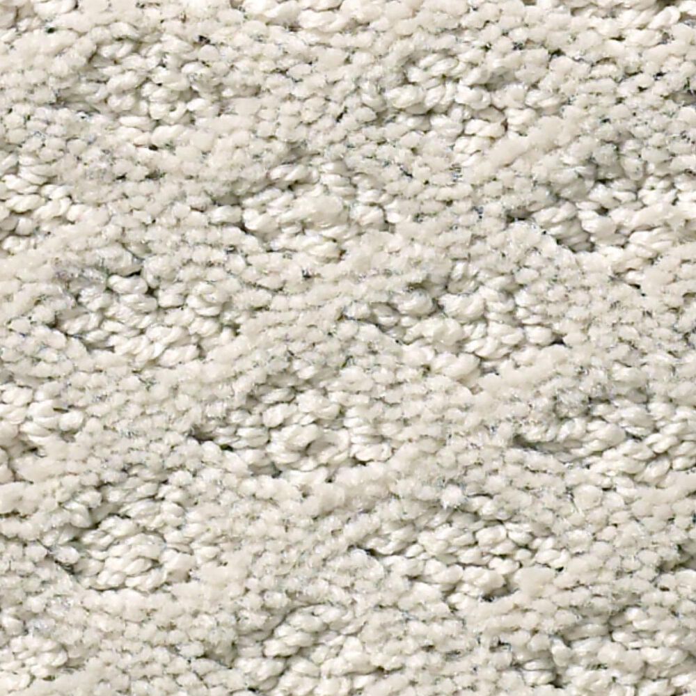 Shaw Foundations Formalize Carpet in Split Sediment