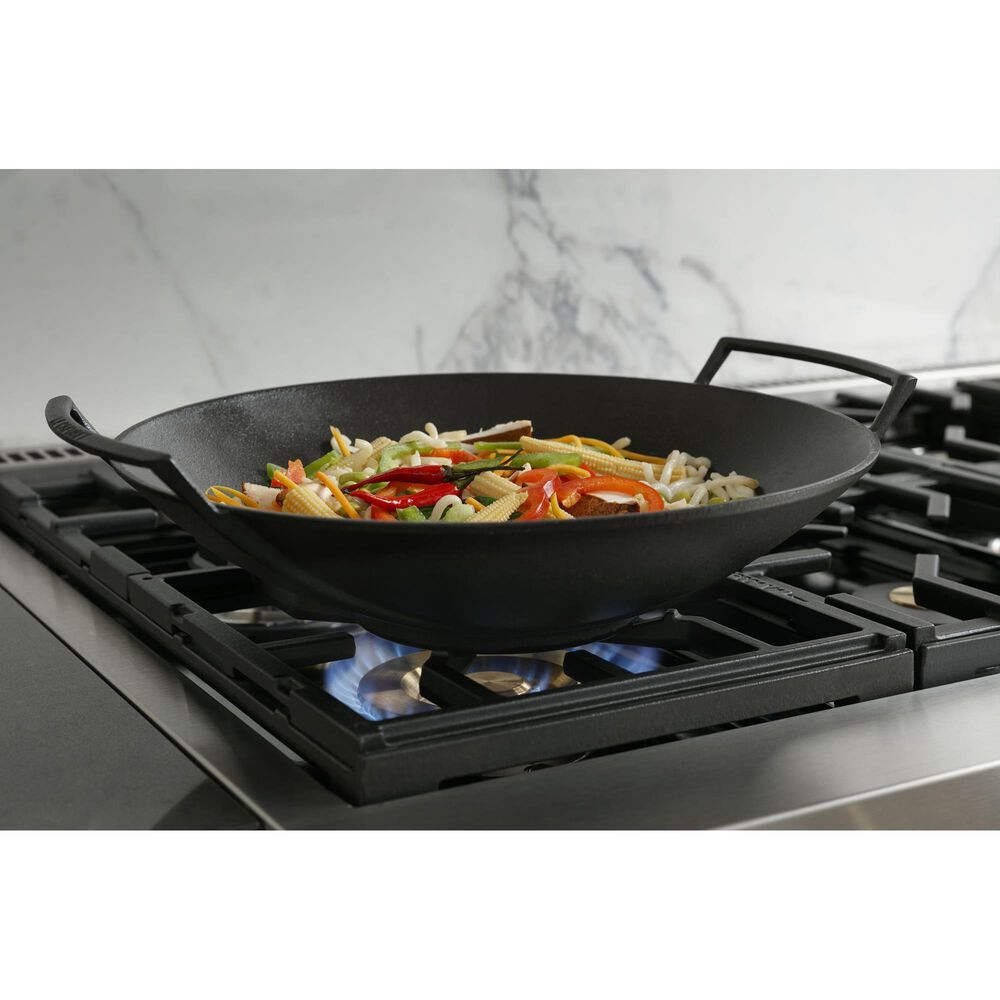 Monogram 36" Professional Gas Rangetop with 6 Burners in Stainless ...