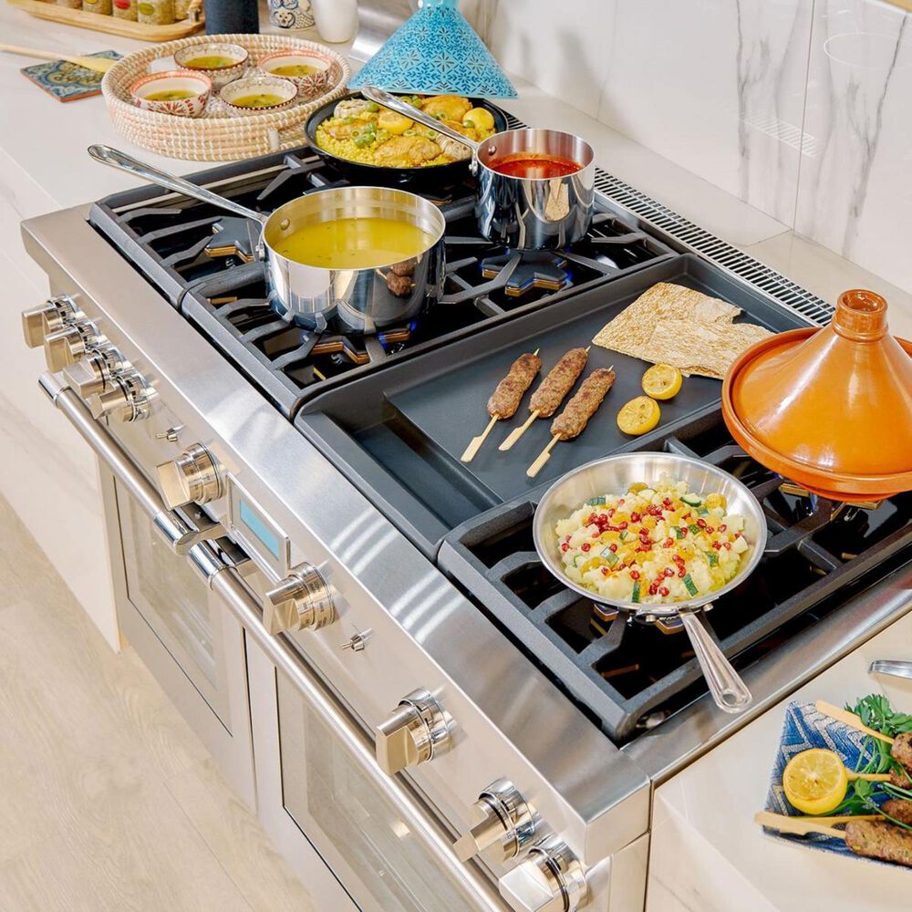 Thermador 36" Pro Harmony Dual Fuel Range in Stainless Steel | Nebraska ...