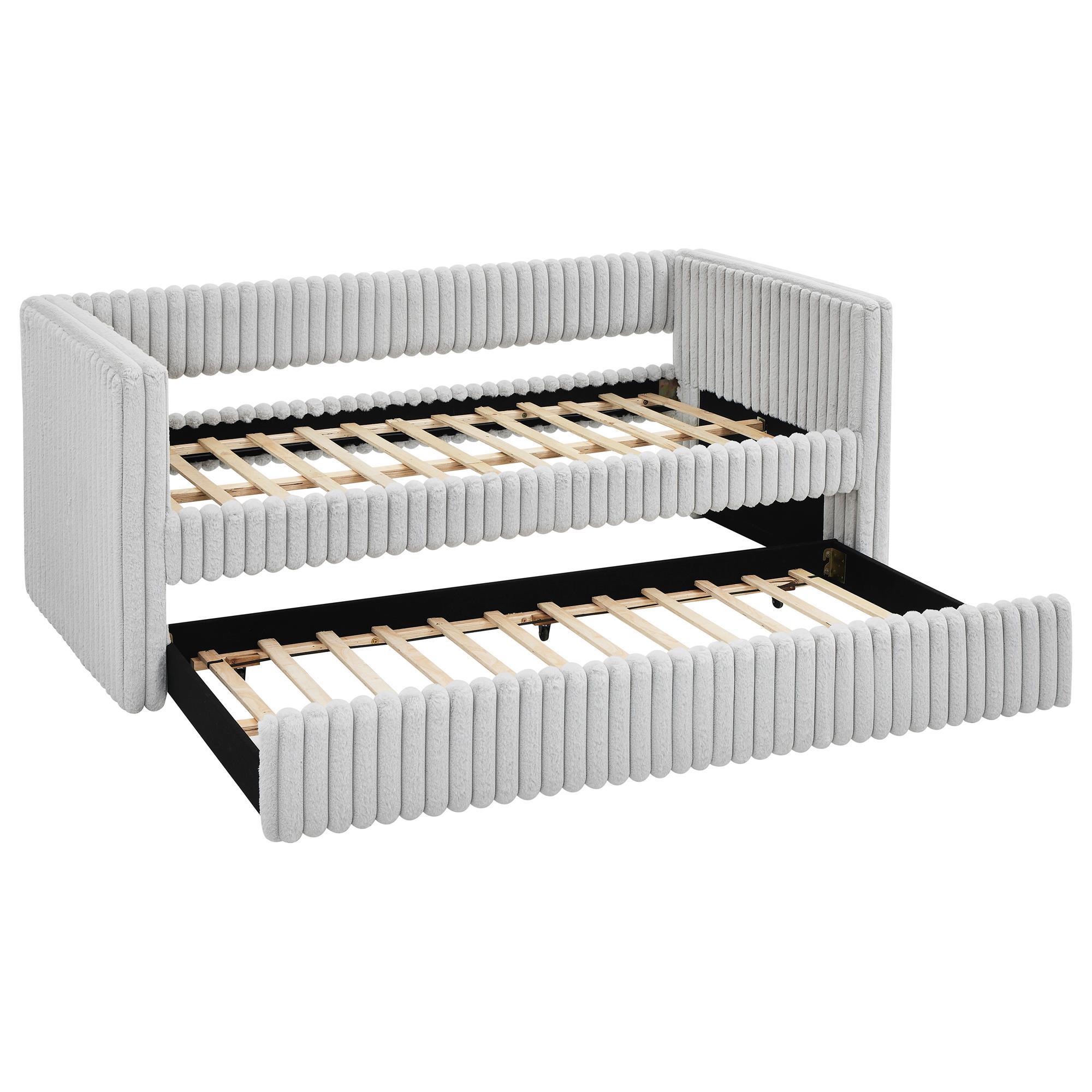 Crown Mark Hailey Daybed with Trundle in Light Grey