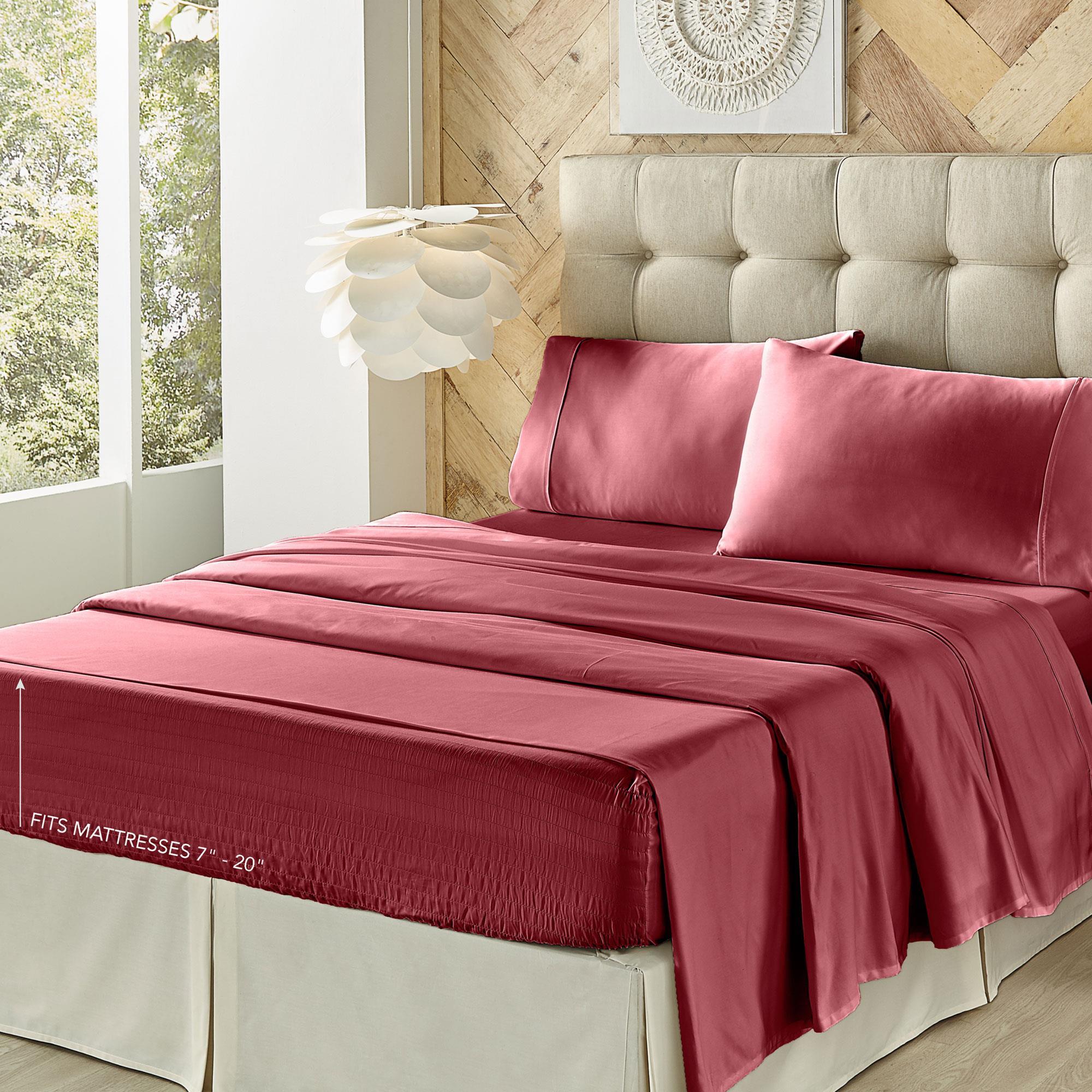 Royal Court Royal Fit 4-Piece Queen Sheet Set in Burgundy