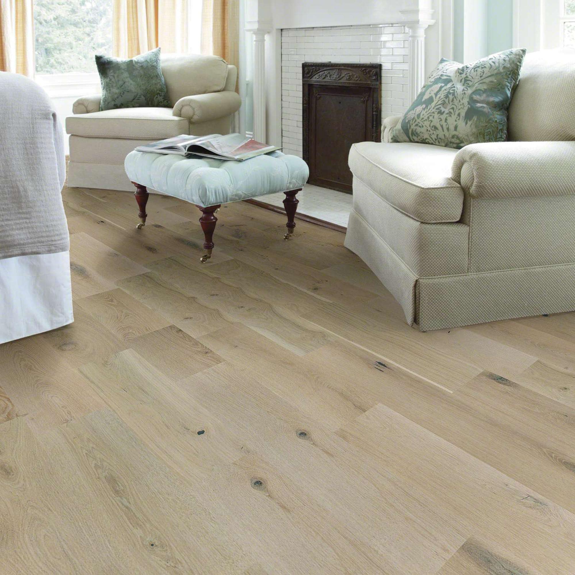 Shaw Castlewood Renaissance Oak Hardwood